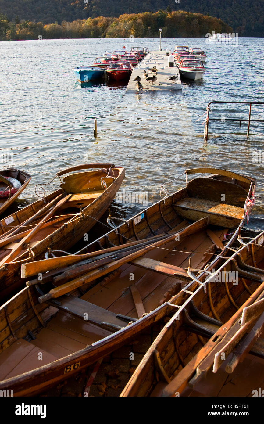 Row boats hi-res stock photography and images - Alamy