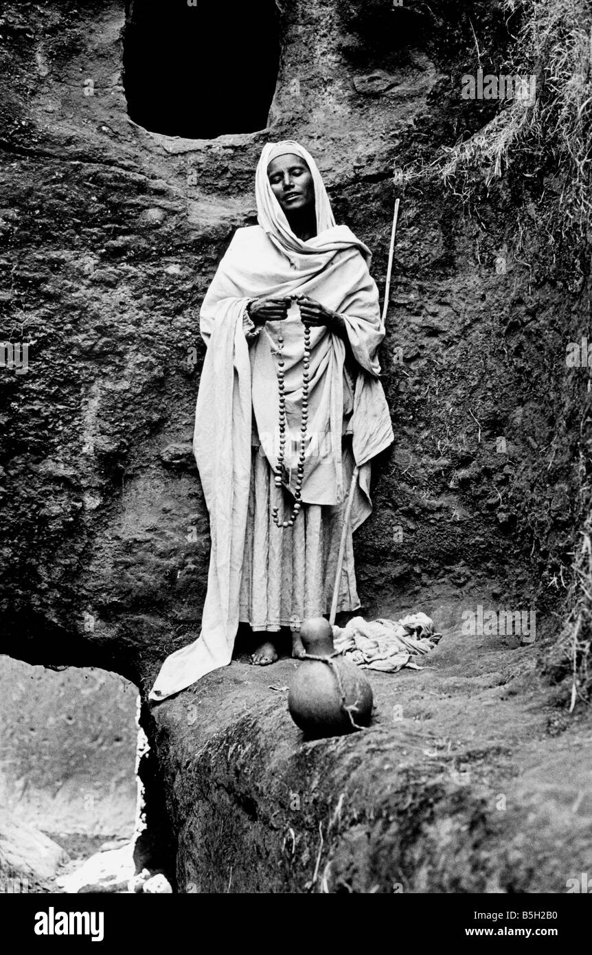 An Ethiopian Orthodox pilgrim at Lalibela, Ethiopia Stock Photo - Alamy