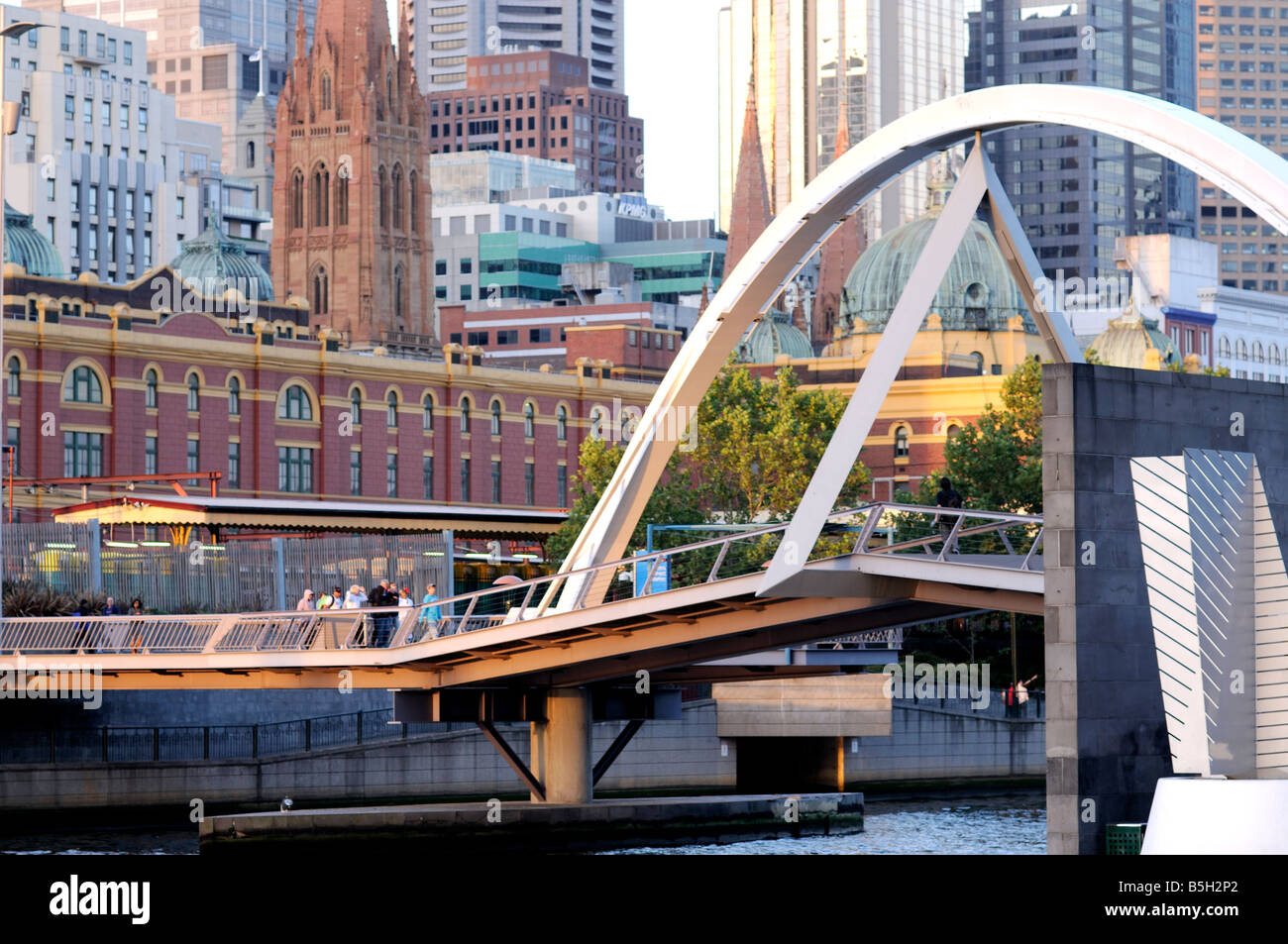 Southgate hi-res stock photography and images - Alamy