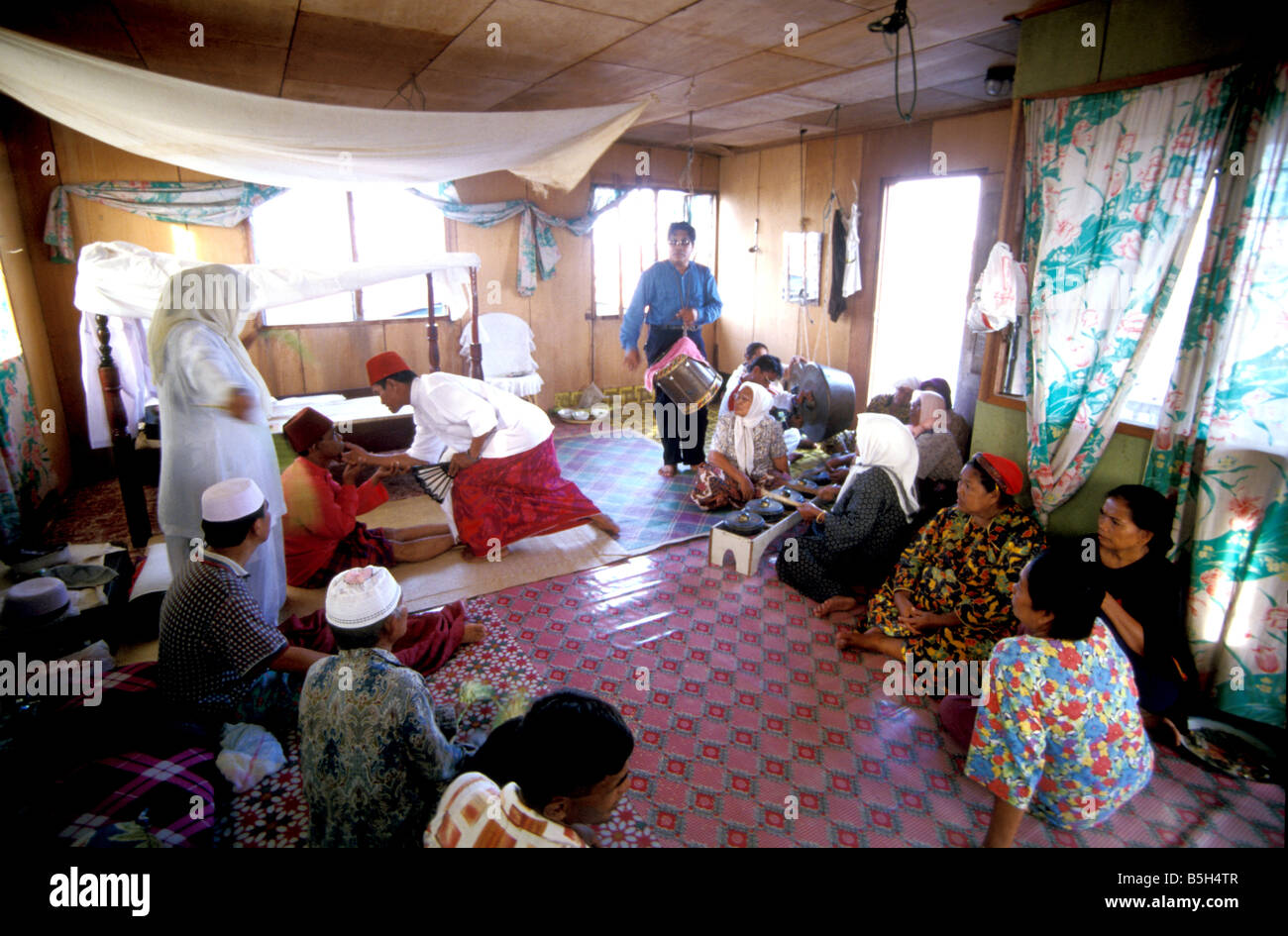 islamic healing ceremony semporna sabah borneo malaysia Stock Photo - Alamy