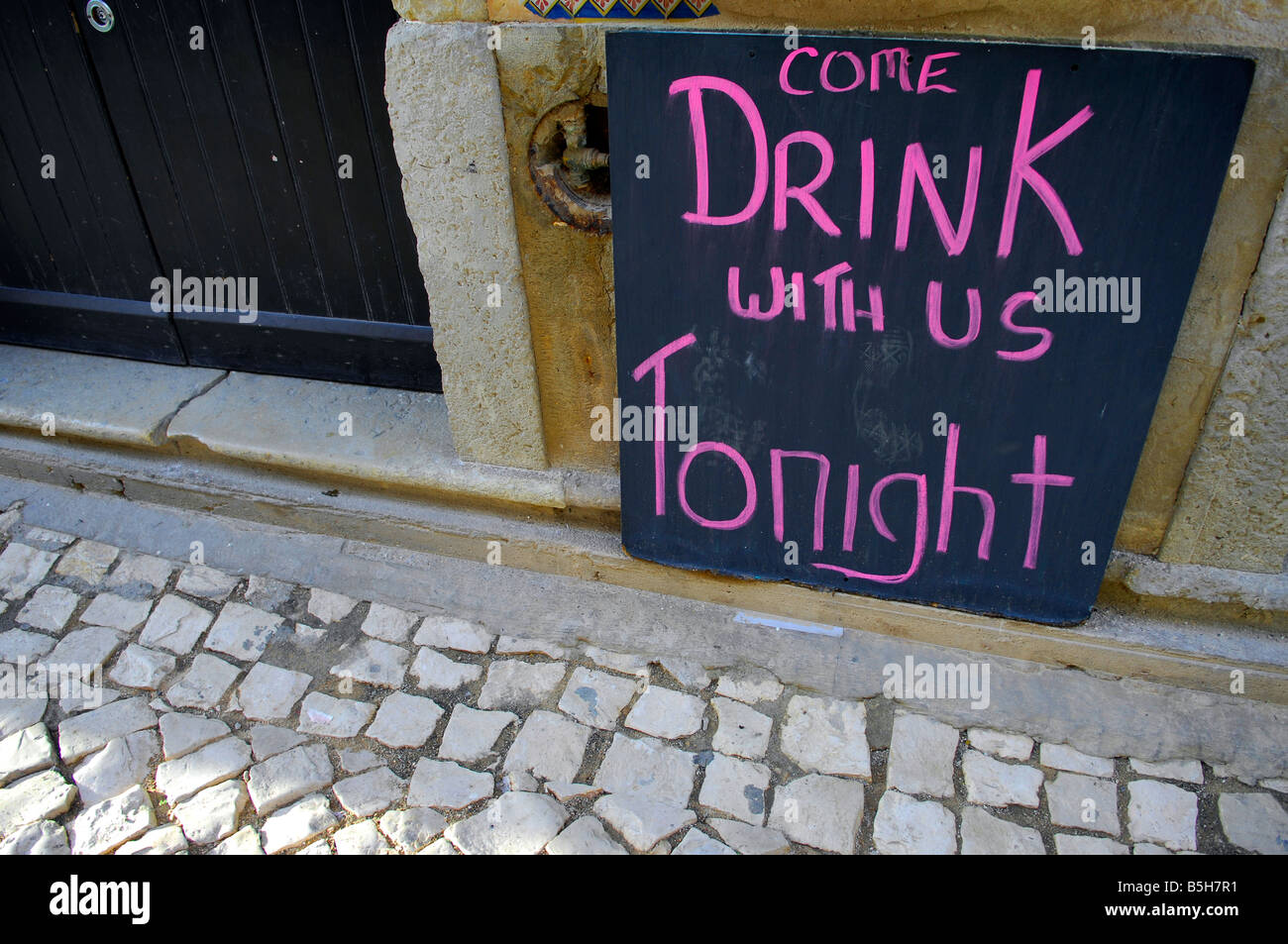 come drink with us tonight invitation blackboard street alcohol ...