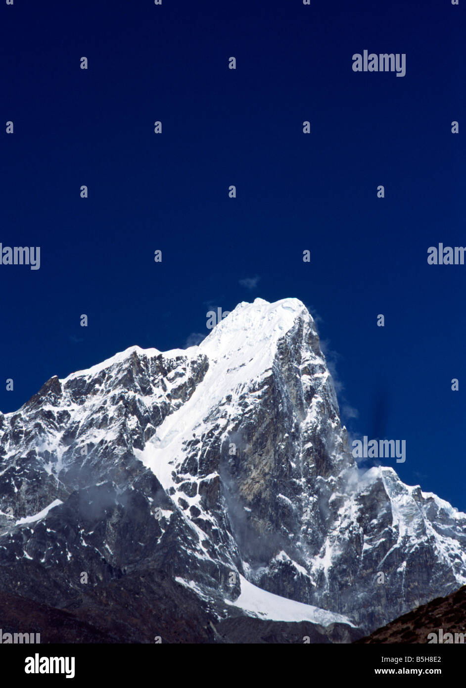 snow capped mountain, Himalayas, Nepal Stock Photo - Alamy