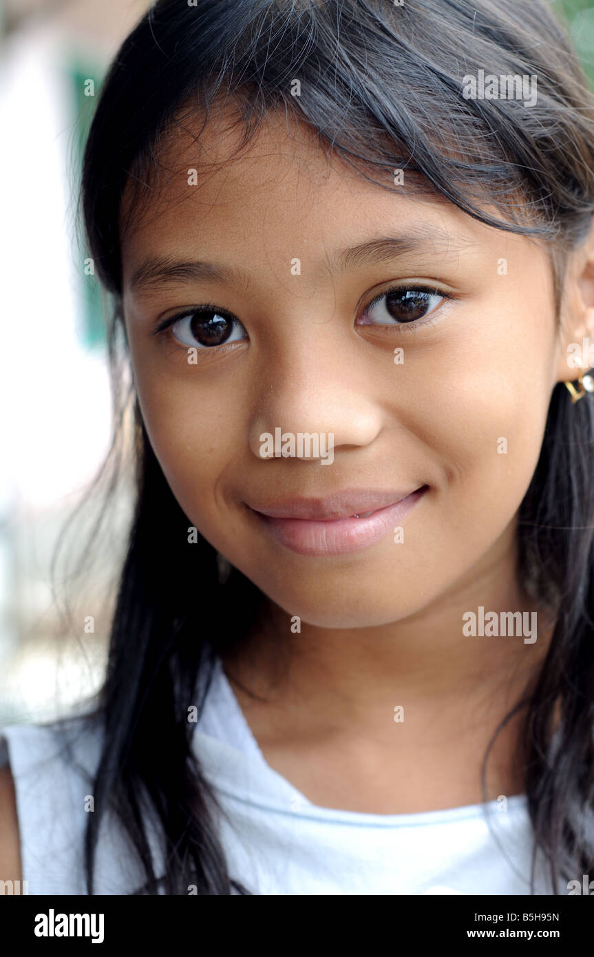 Indonesian girl hi-res stock photography and images - Alamy