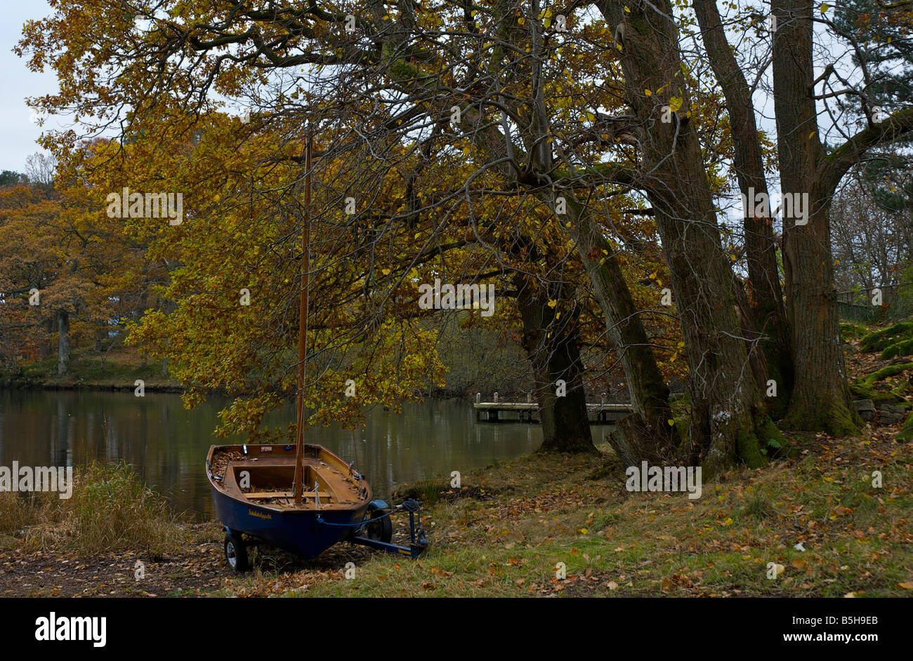 Bay at the northern end of Lake Windermere, near Brathay Hall ...