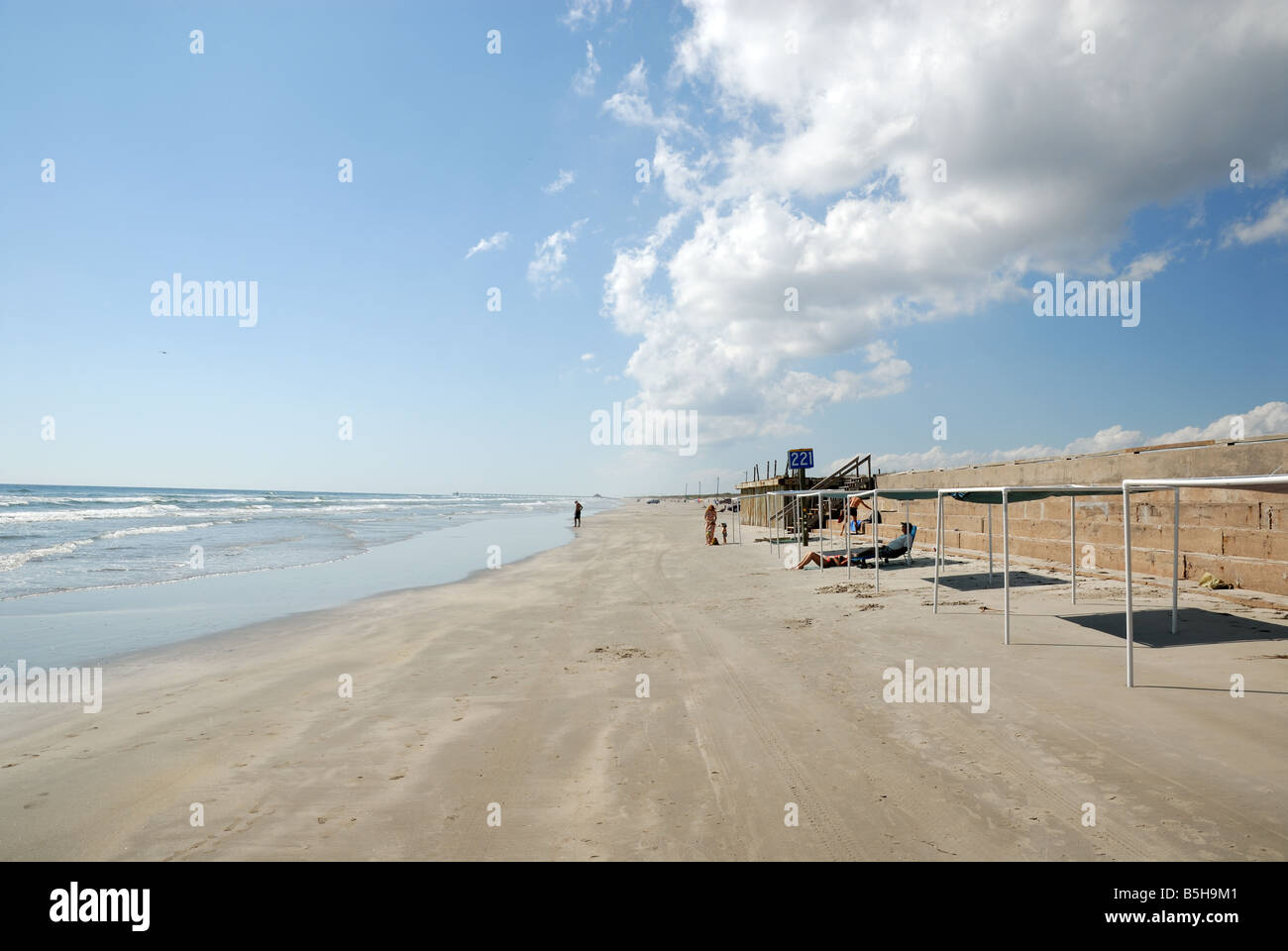 Texas spring break beach hi-res stock photography and images - Alamy