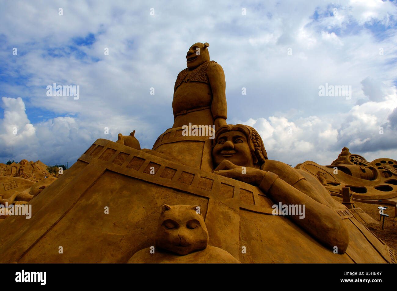 Shrek characters hi-res stock photography and images - Alamy