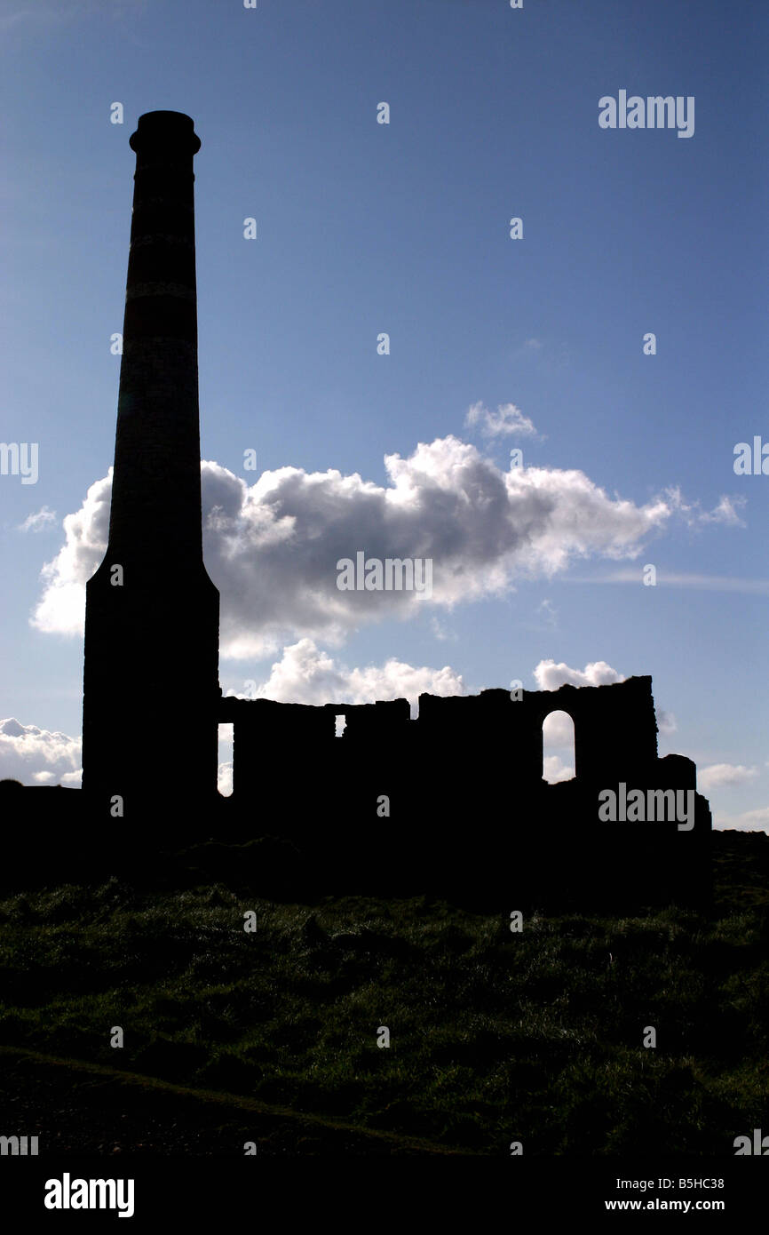 Outline of Levant mine chimney stack Cornwall UK Stock Photo - Alamy