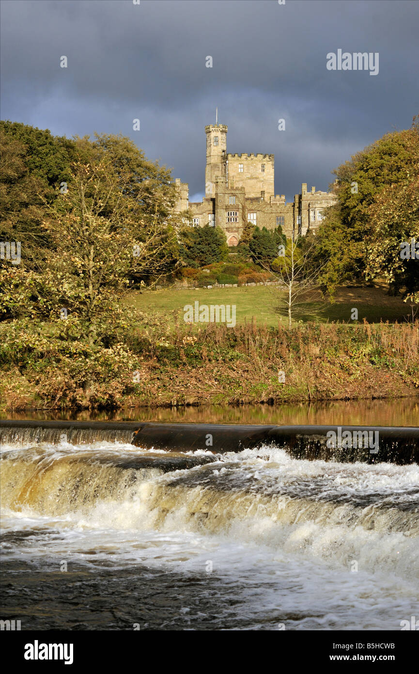 Hornby Castle and the River Wenning, Hornby, Lancashire, England ...