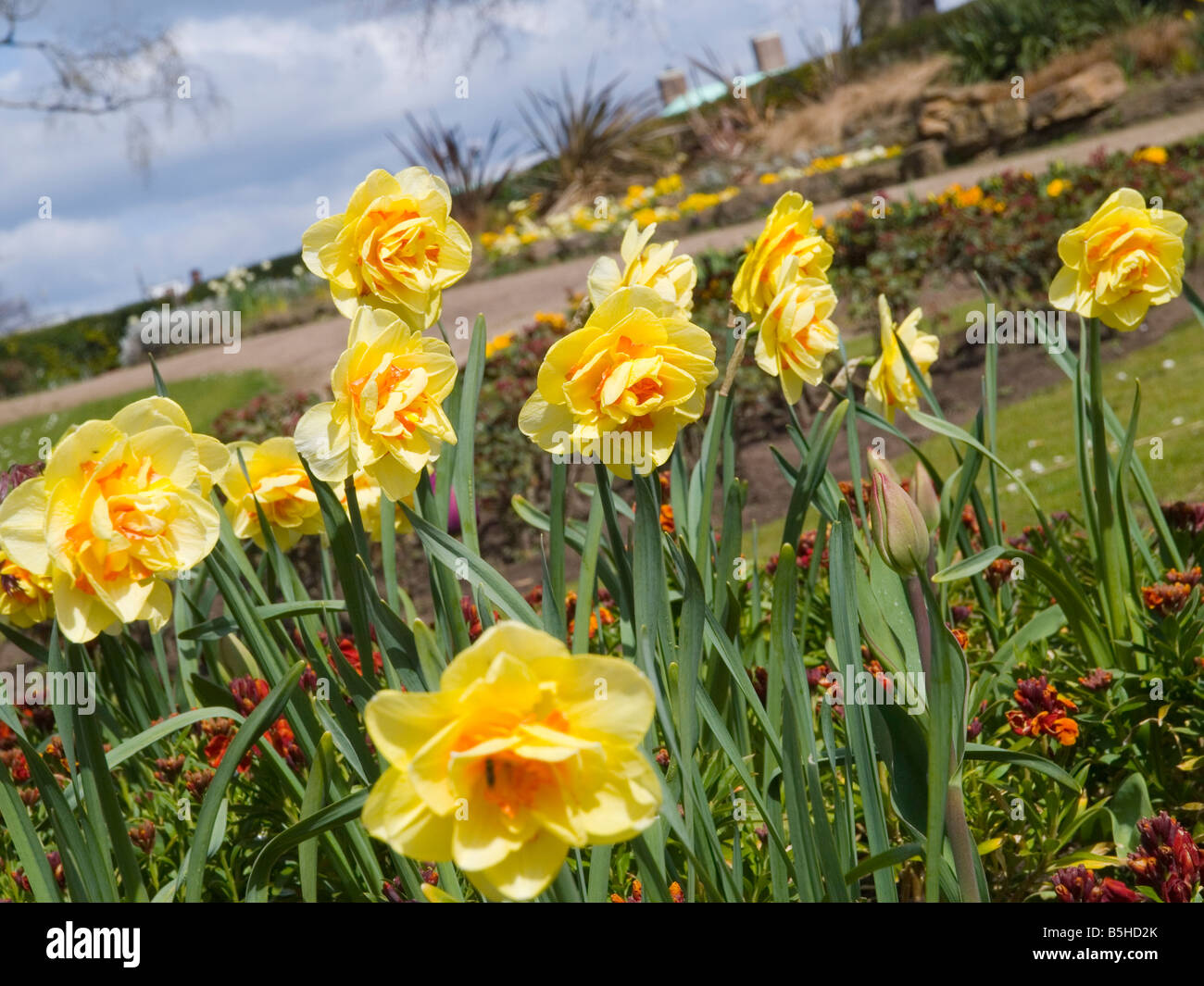 Victoria enbankment hi-res stock photography and images - Alamy