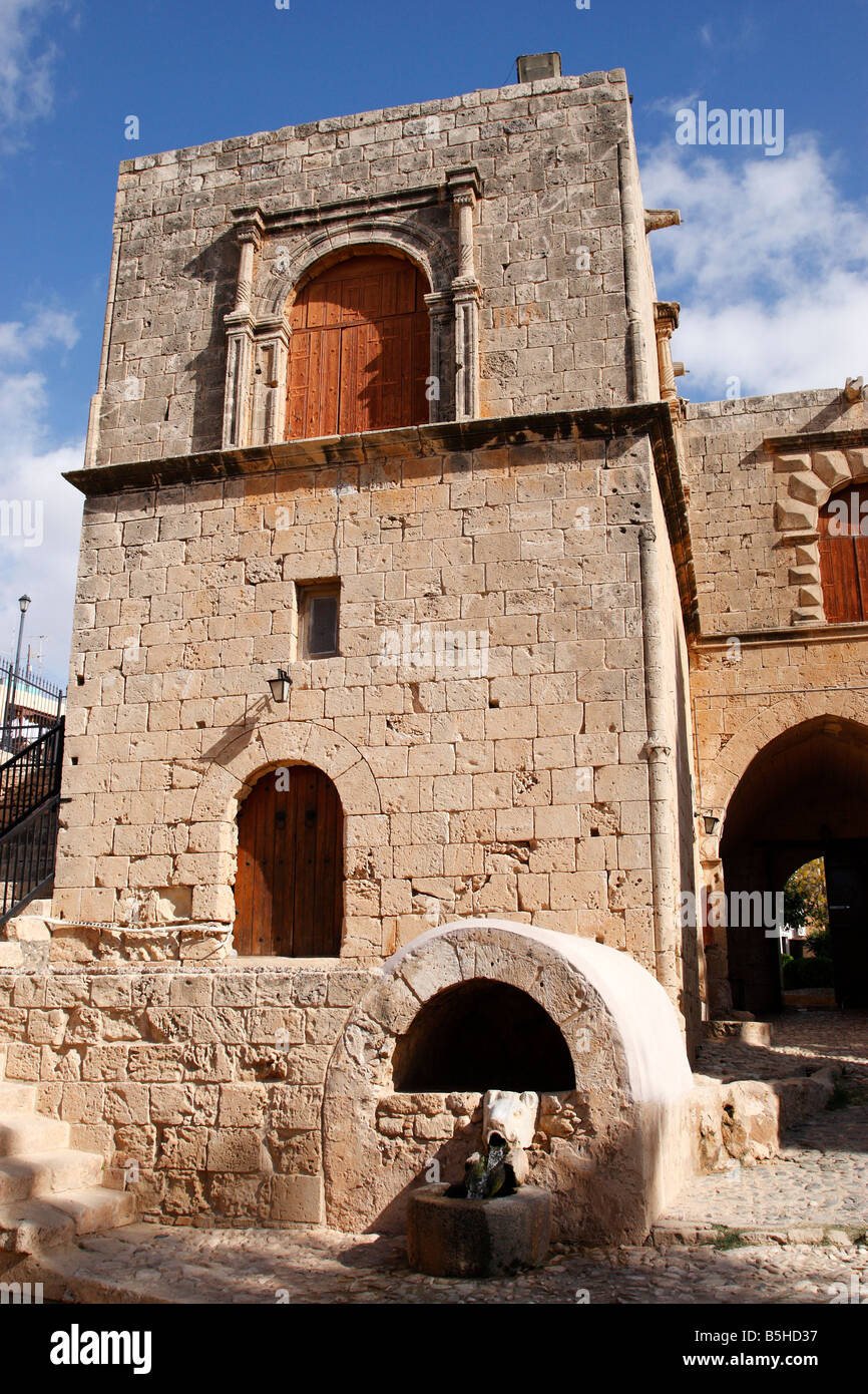 Medieval monastery hi-res stock photography and images - Alamy