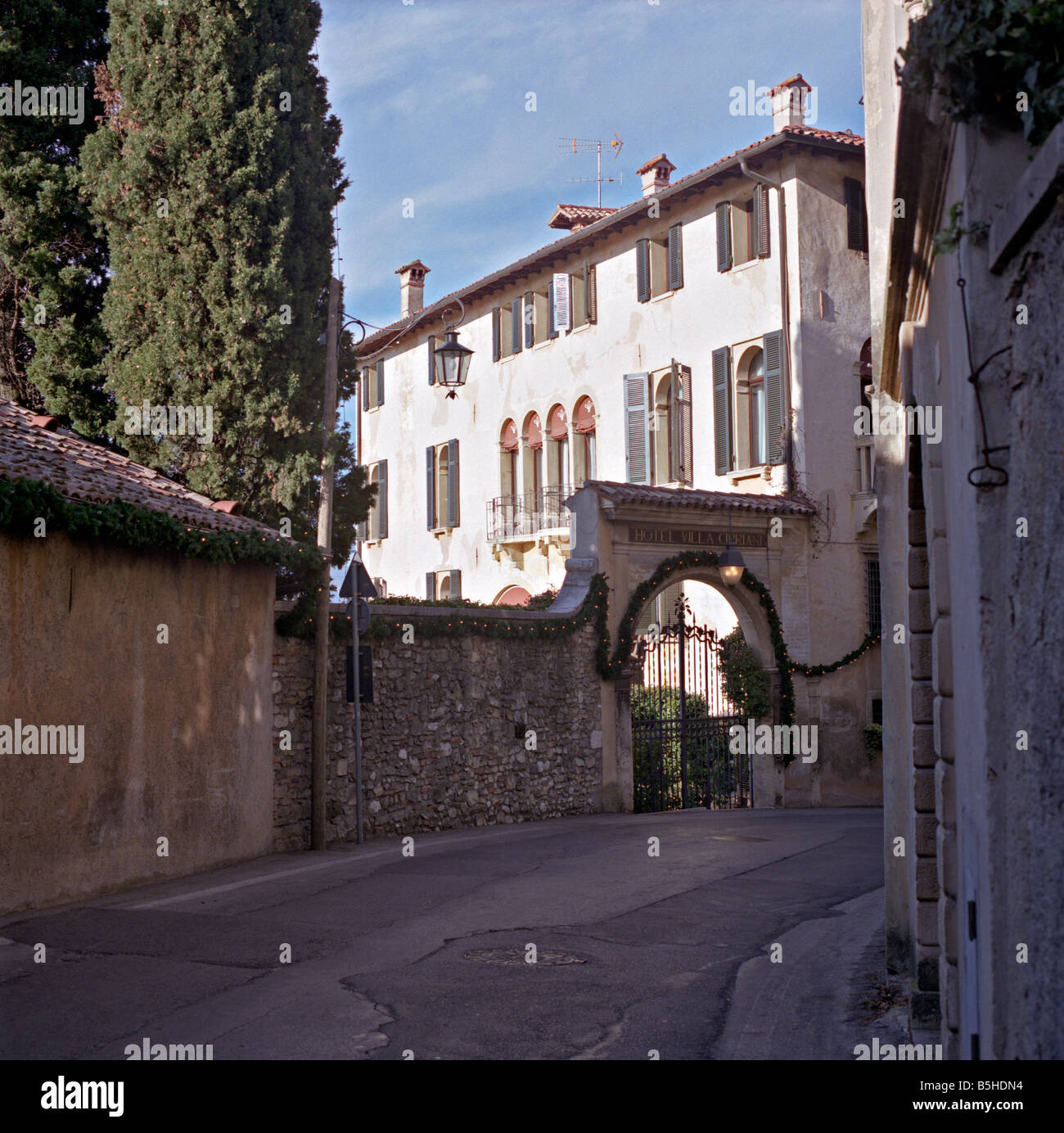Side Alley with Shops in Asolo Italy Stock Photo - Alamy