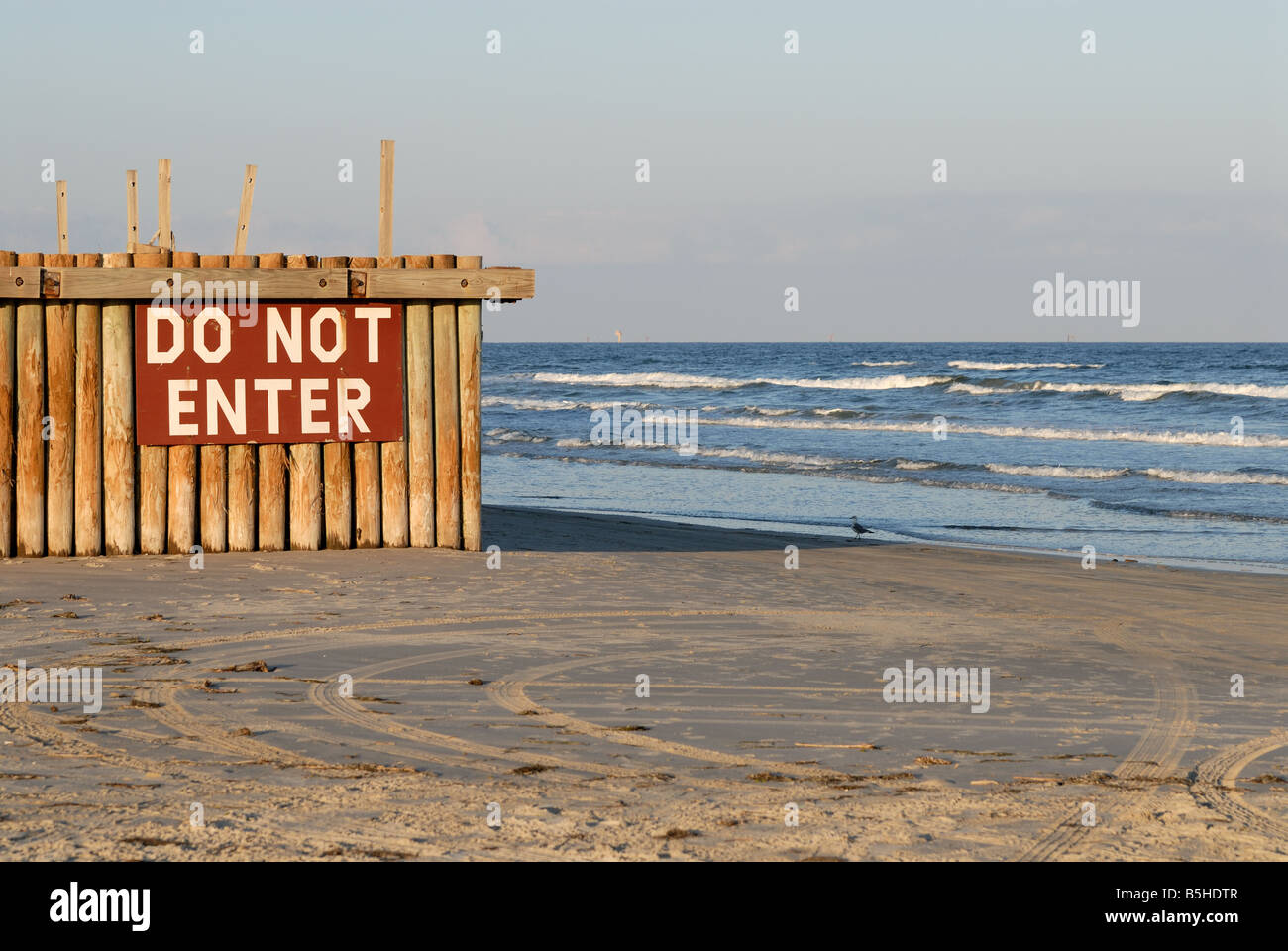 About to enter water hi-res stock photography and images - Alamy