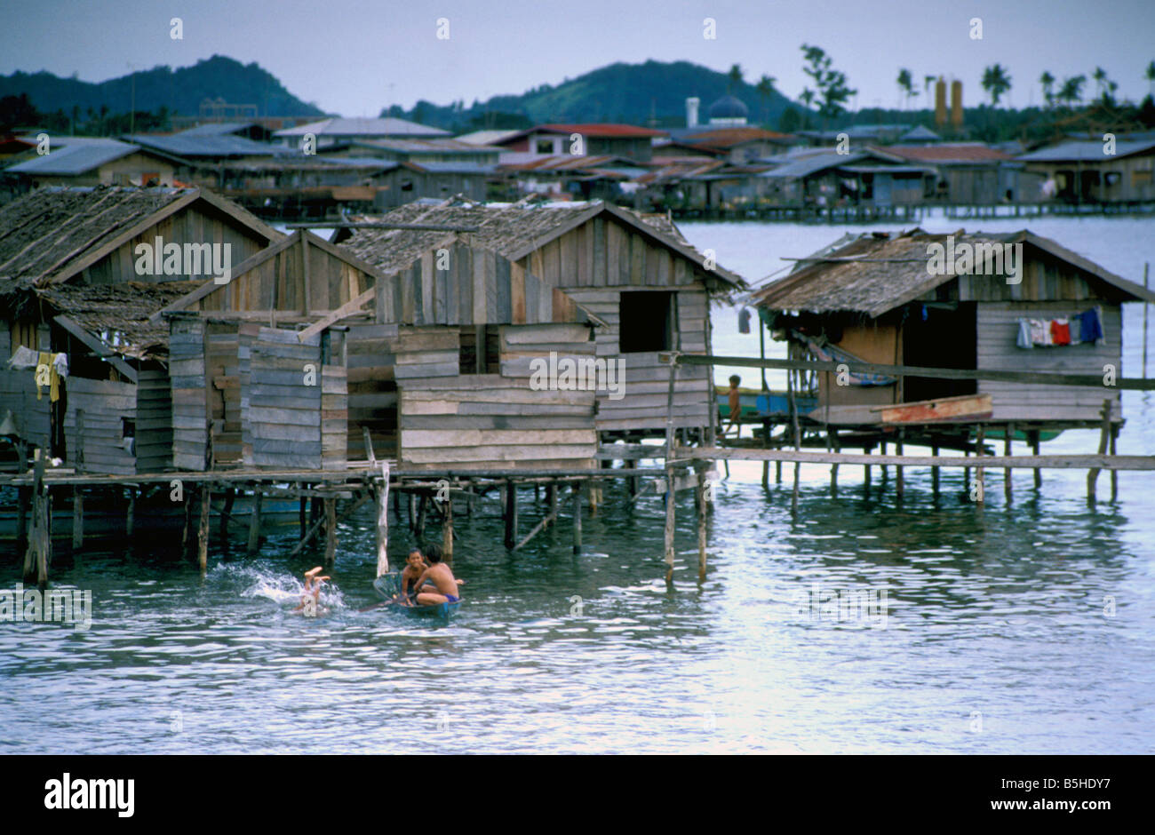 Bajao stilt village hi-res stock photography and images - Alamy