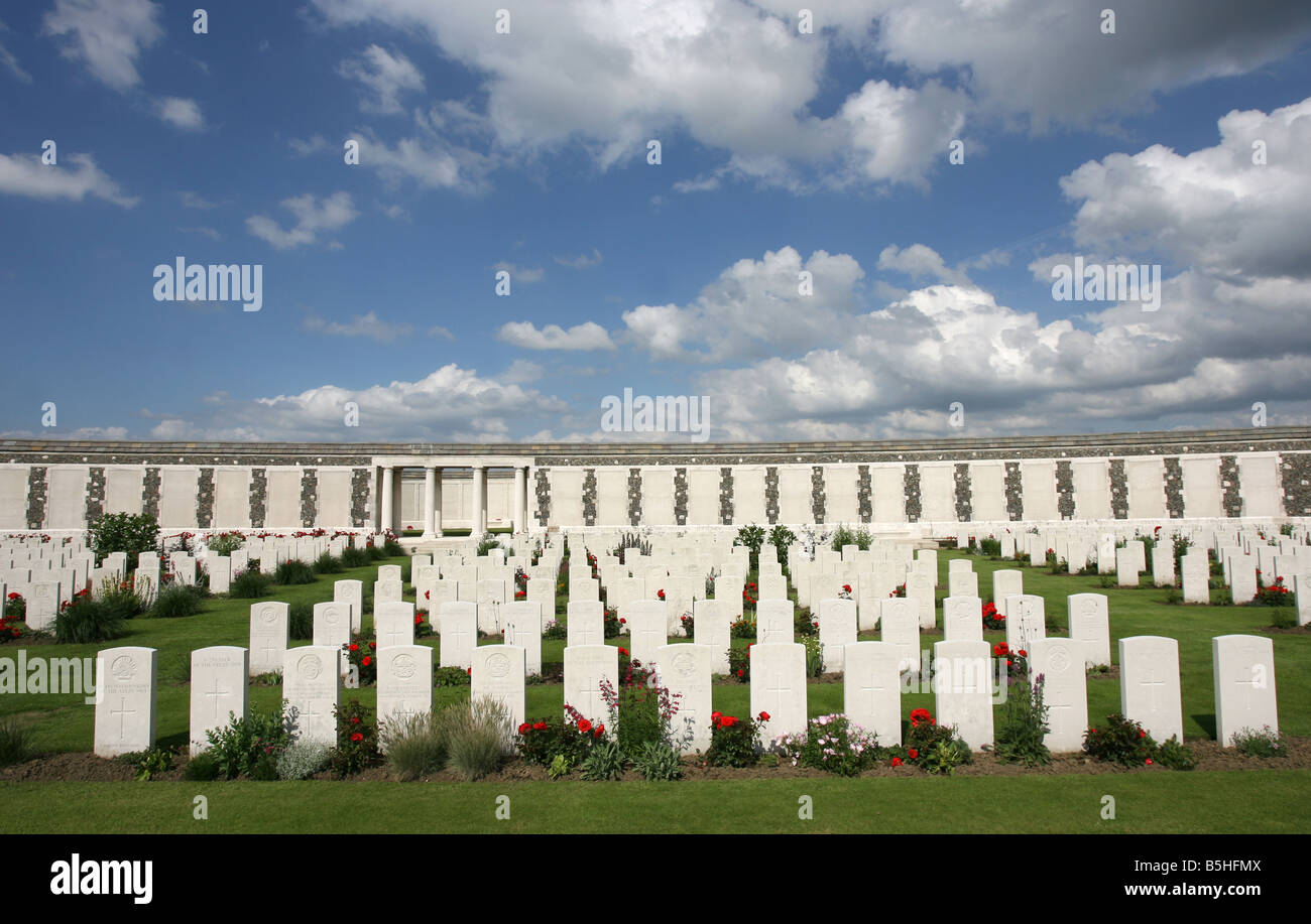 Tyne Cot WW1 Cemetry Stock Photo - Alamy