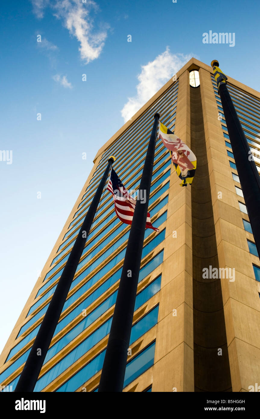 Baltimore trade tower inner baltimore hi-res stock photography and ...