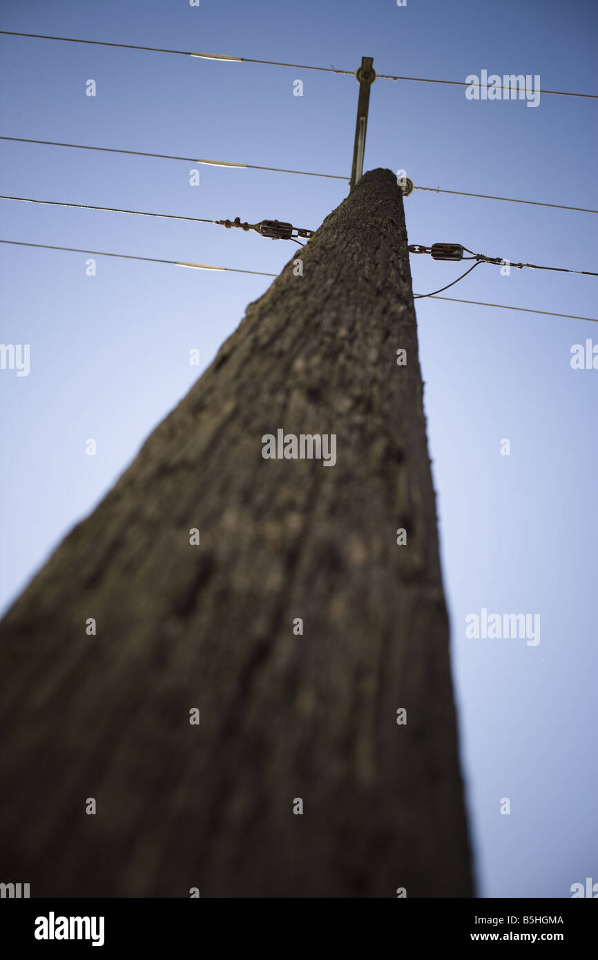 Electrical cable wooden pole hi-res stock photography and images - Alamy