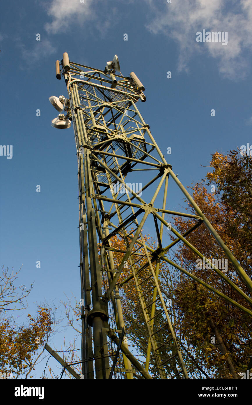 Cell phone tower illustration hi-res stock photography and images - Alamy