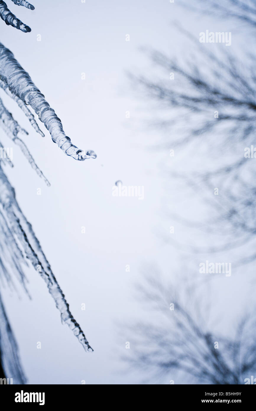 Sharp dangerous icicles hanging hi-res stock photography and images - Alamy