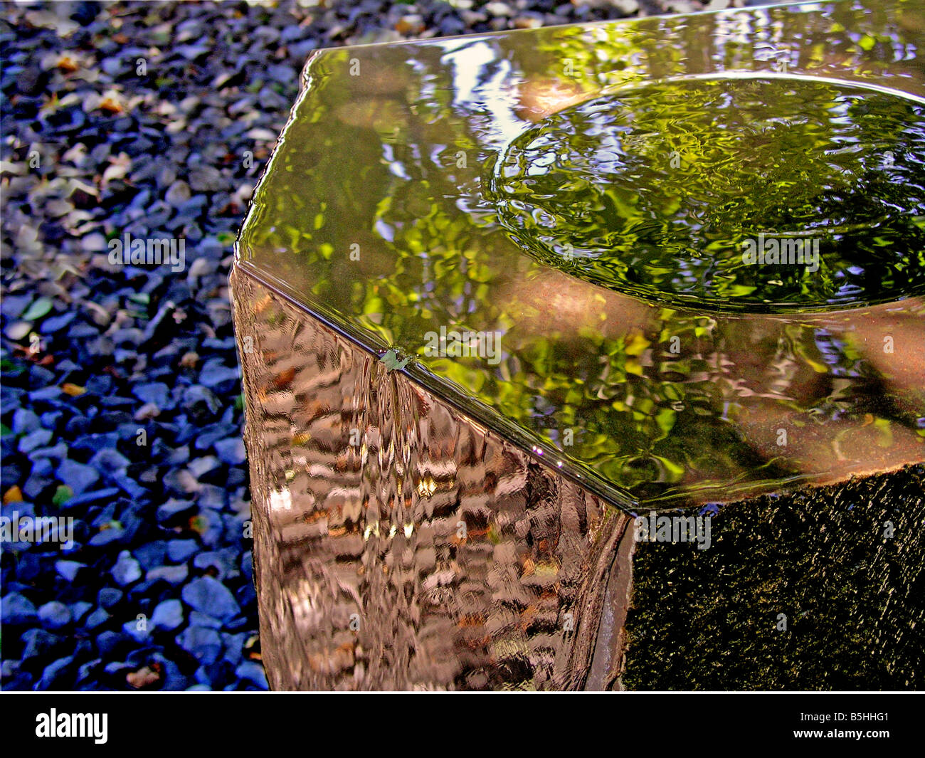 color fountain water mirror Stock Photo - Alamy
