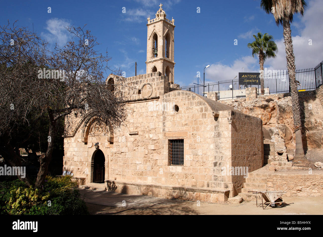 Medieval monastery hi-res stock photography and images - Alamy