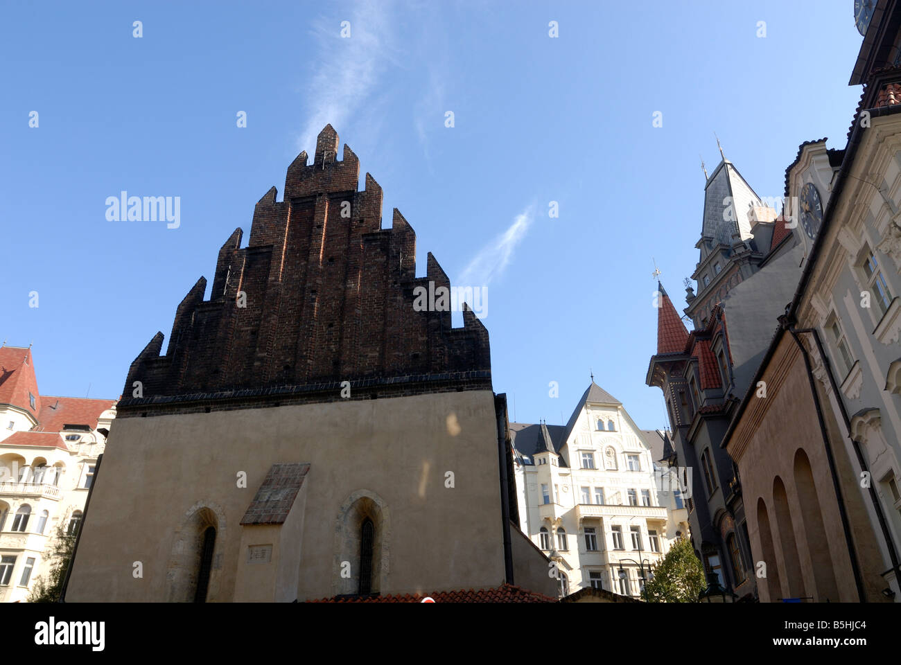 Old new synagogue staronova synagoga hi-res stock photography and ...