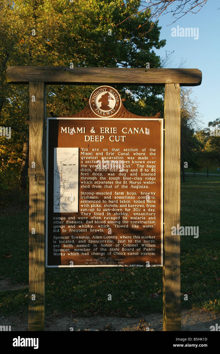 Deep Cut Sign Miami and Erie Canal historical marker Stock Photo - Alamy