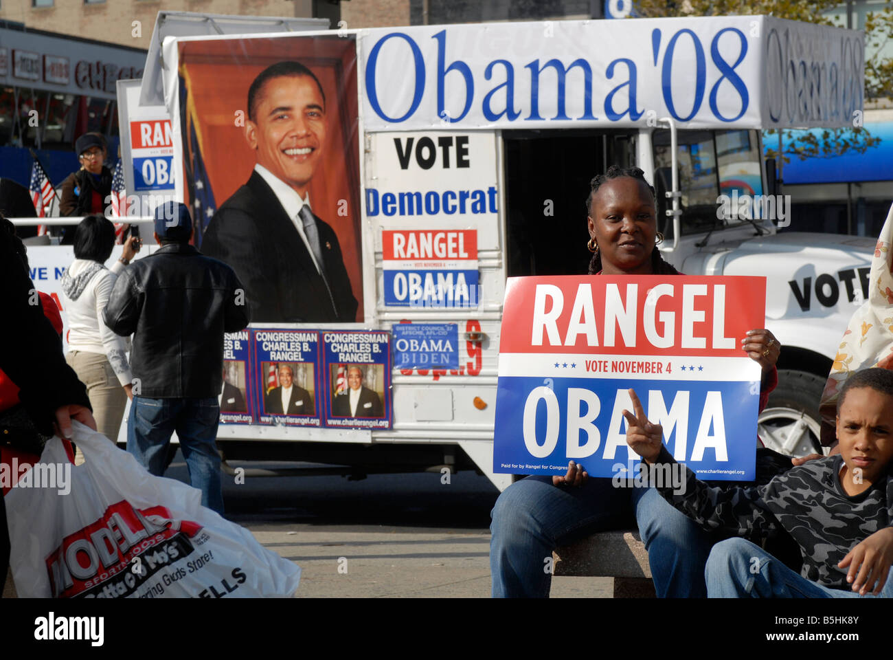 Political candidate signs rally hi-res stock photography and images - Alamy