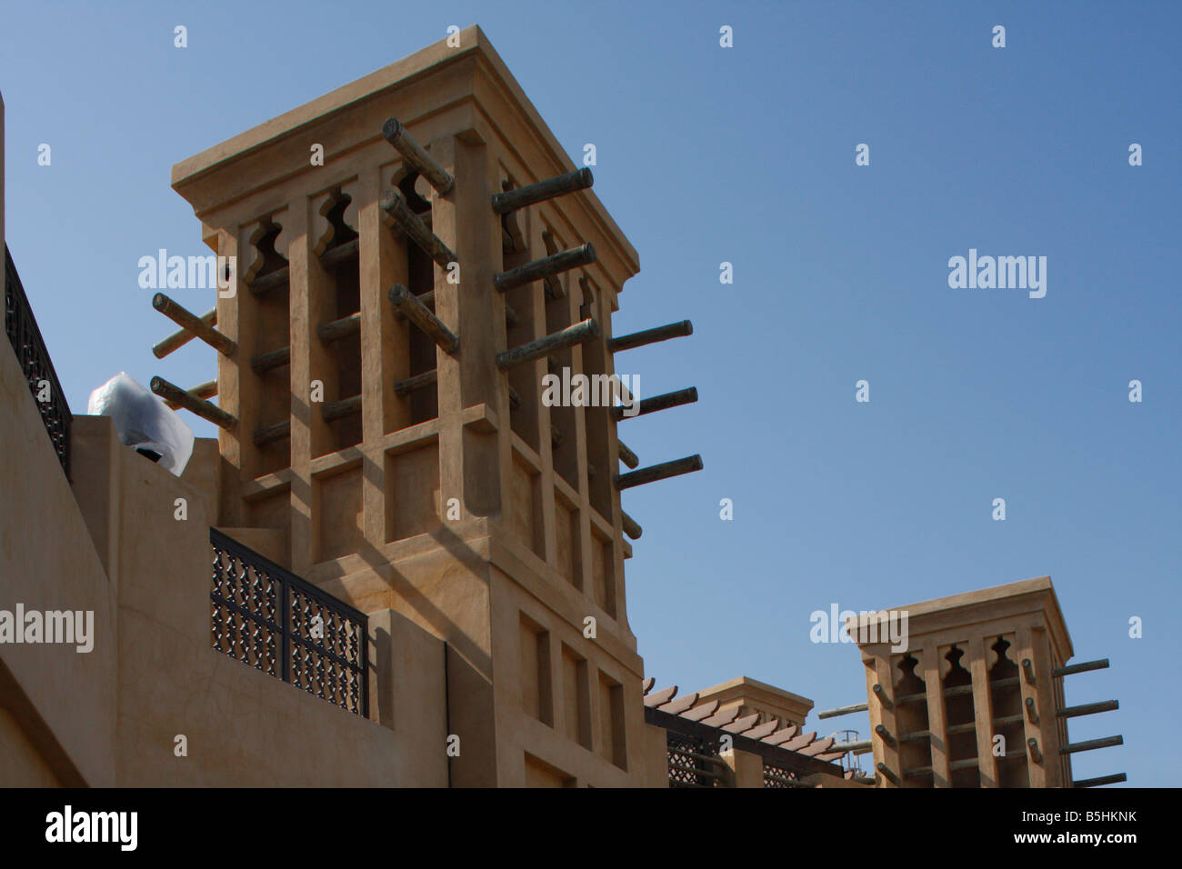WIND TOWERS UNIQUE TO ARAB ARCHITECTURE, DUBAI Stock Photo - Alamy