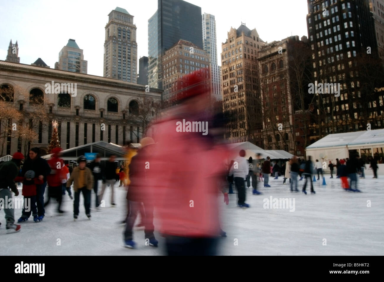 Teenagers Ice Skating High Resolution Stock Photography and Images - Alamy