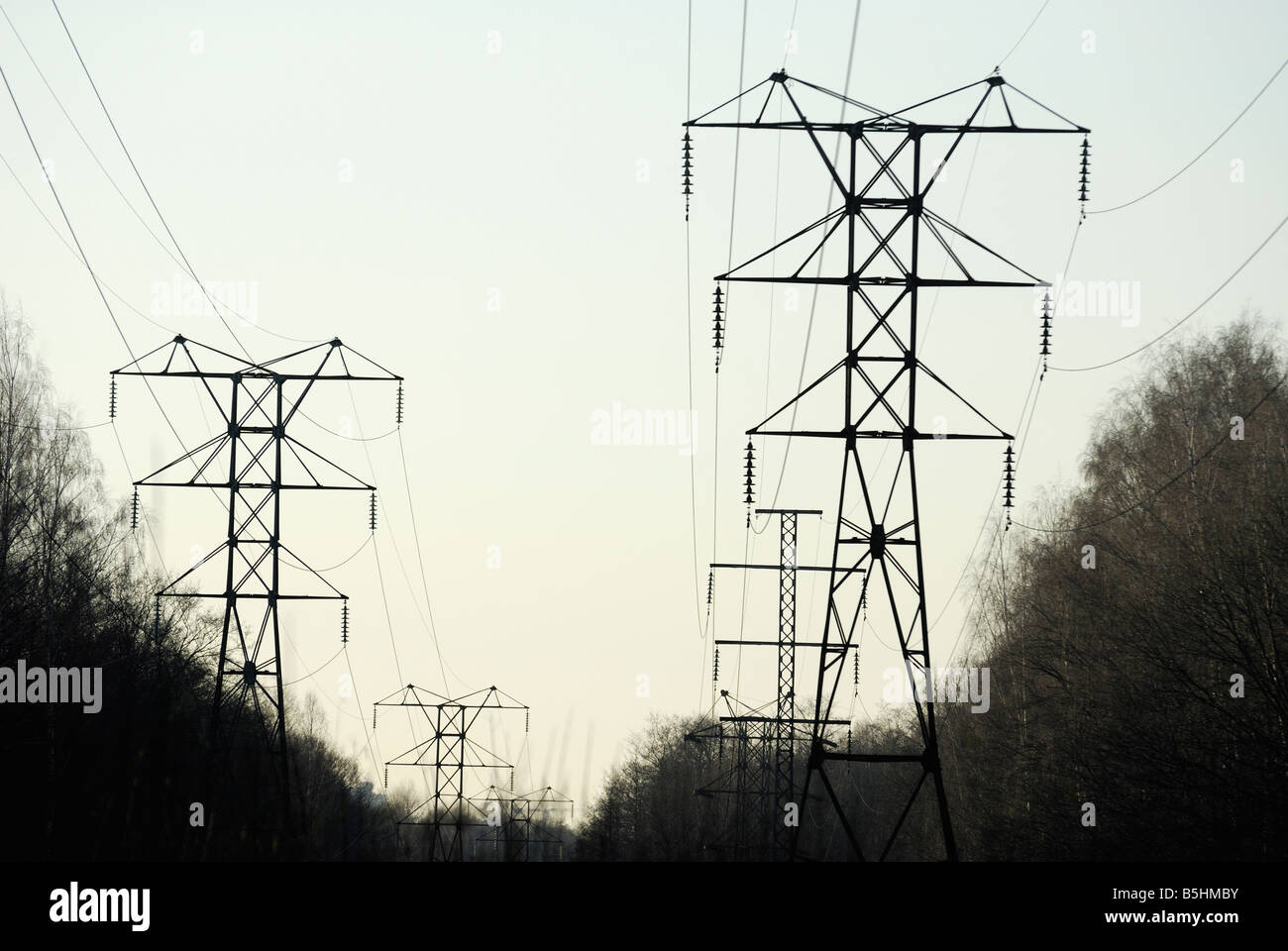 Glass isolator power pole hi-res stock photography and images - Alamy