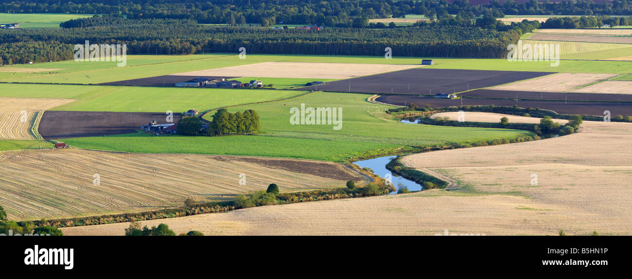 View across the Carse of Stirling and the River Forth, Stirling ...
