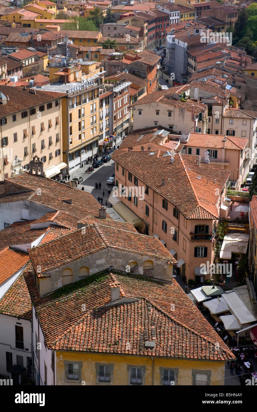 The leaning tower of pisa top view hi-res stock photography and images ...