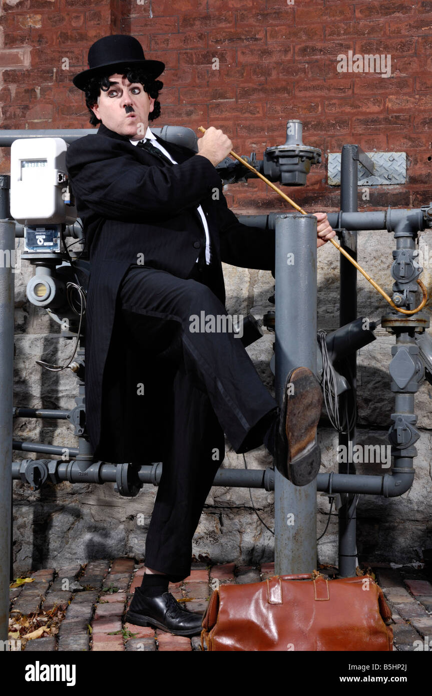 Street mime artist charlie chaplin hi-res stock photography and images ...