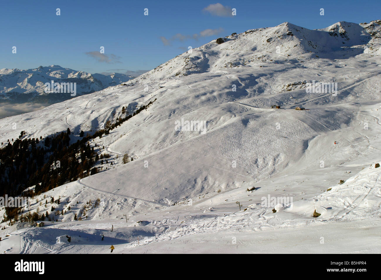 St luc ski resort hi-res stock photography and images - Alamy