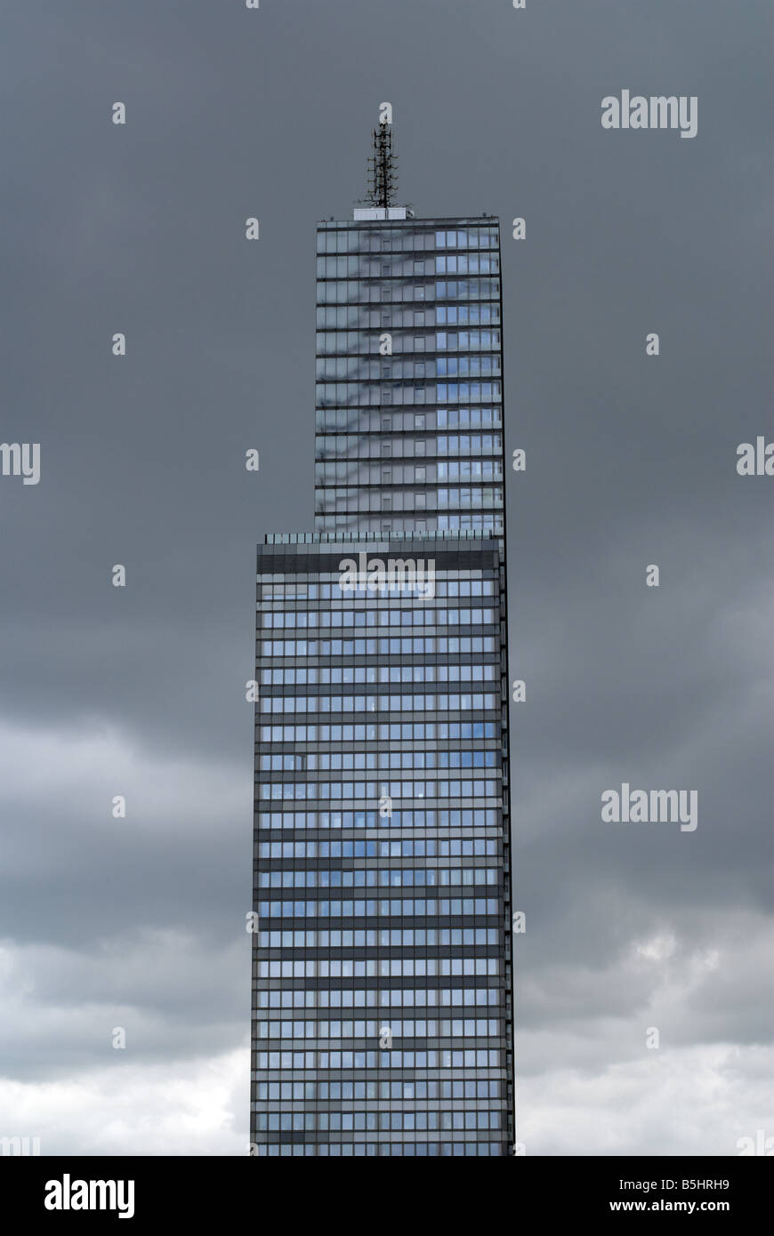 Cologne Tower, at 148m and 43 stories 'Koln Turm' is one of the tallest ...