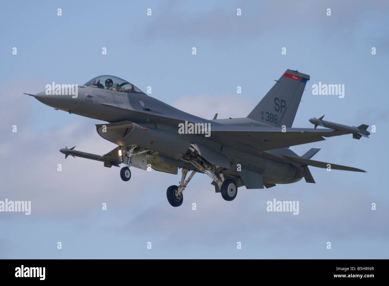Lockheed martin f 16 hi-res stock photography and images - Alamy
