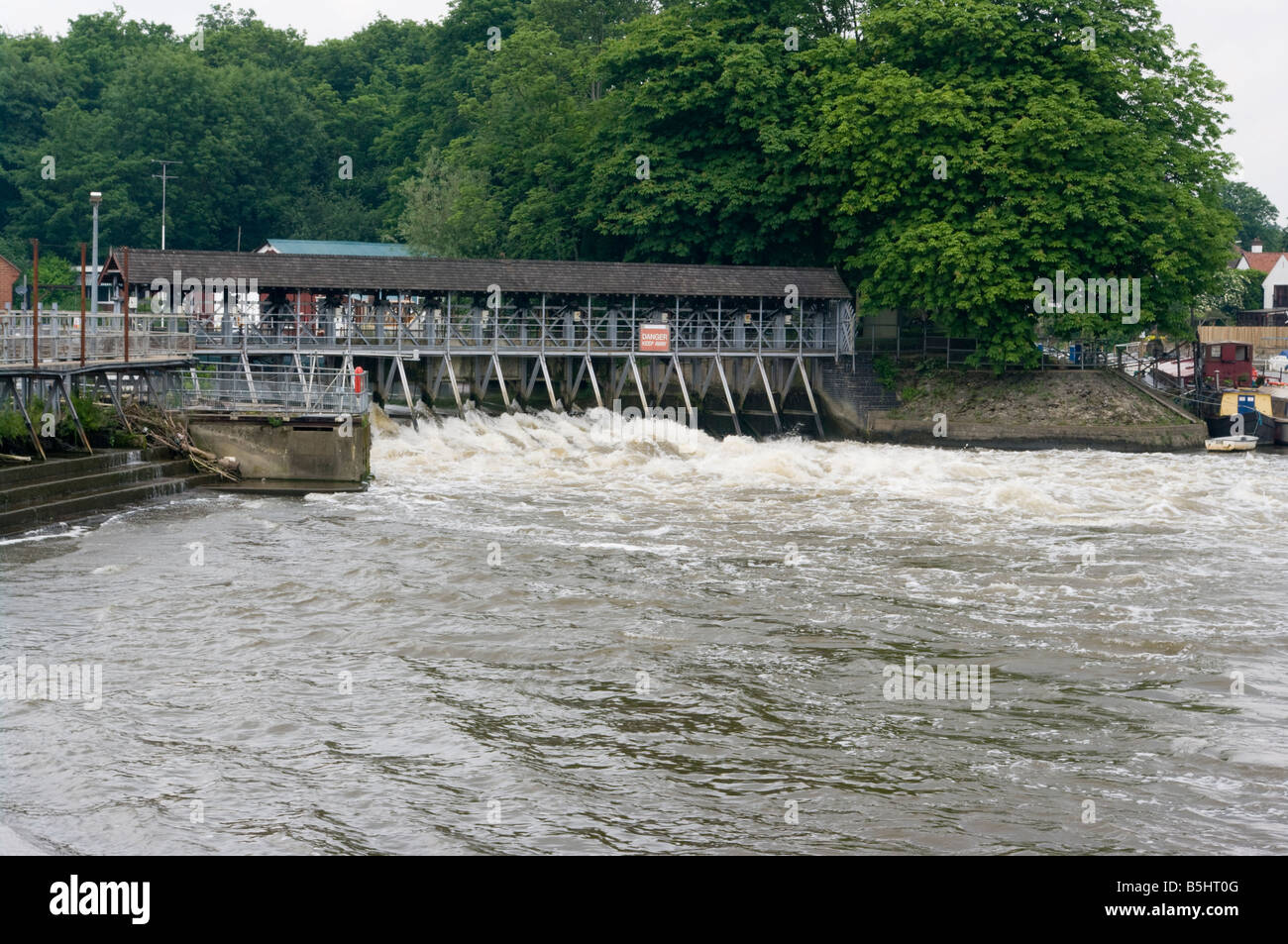 Water cascade weir on river hi-res stock photography and images - Alamy