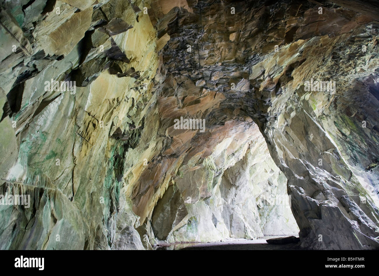 Cathedral quarry hi-res stock photography and images - Alamy