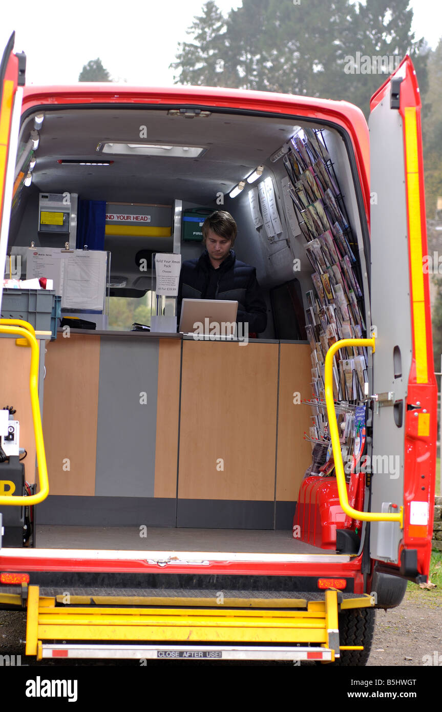 Post office vehicle hi-res stock photography and images - Alamy