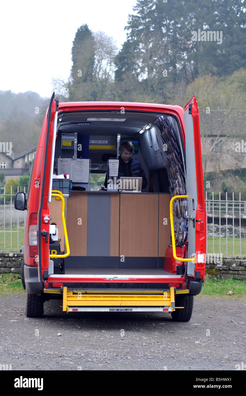 Mobile post office van hi-res stock photography and images - Alamy