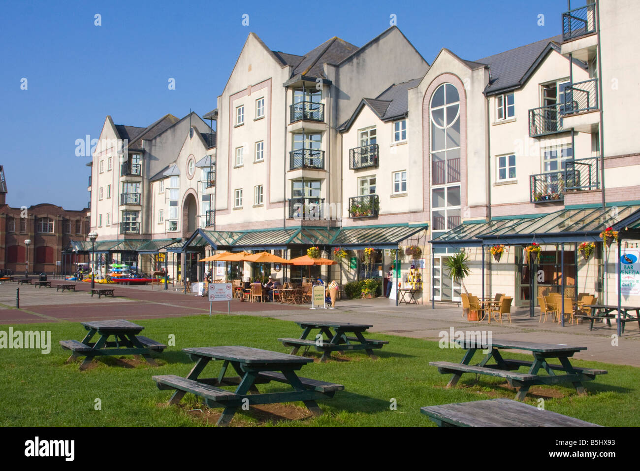 Exeter quayside hi-res stock photography and images - Alamy