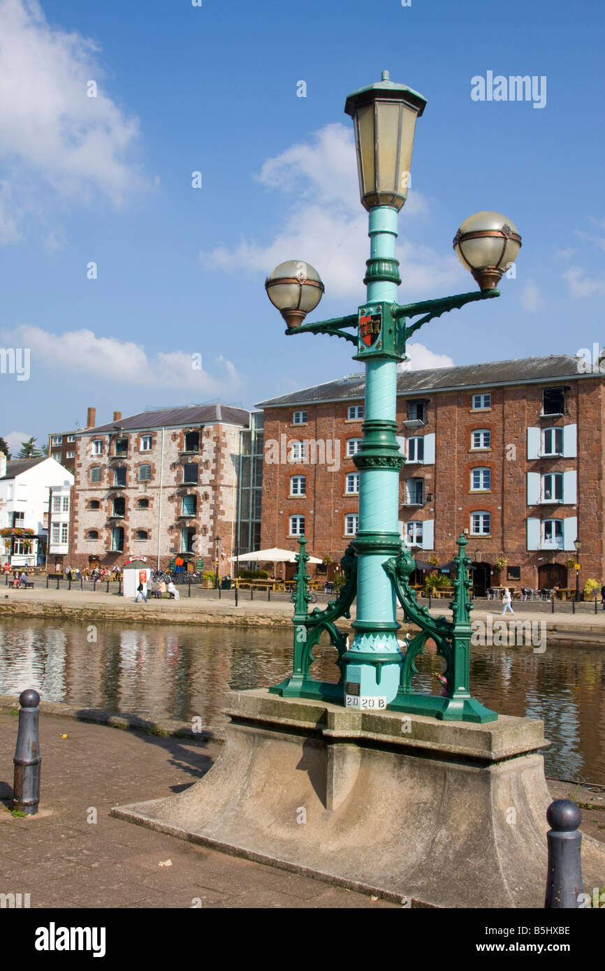 Lamp post uk hi-res stock photography and images - Alamy