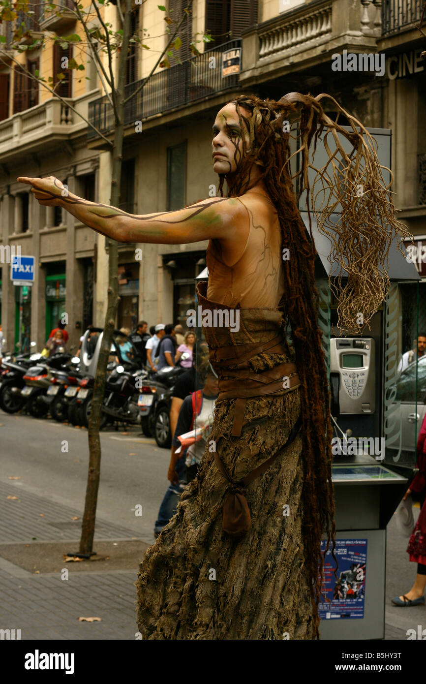 Estatua humana viviente hi-res stock photography and images - Alamy