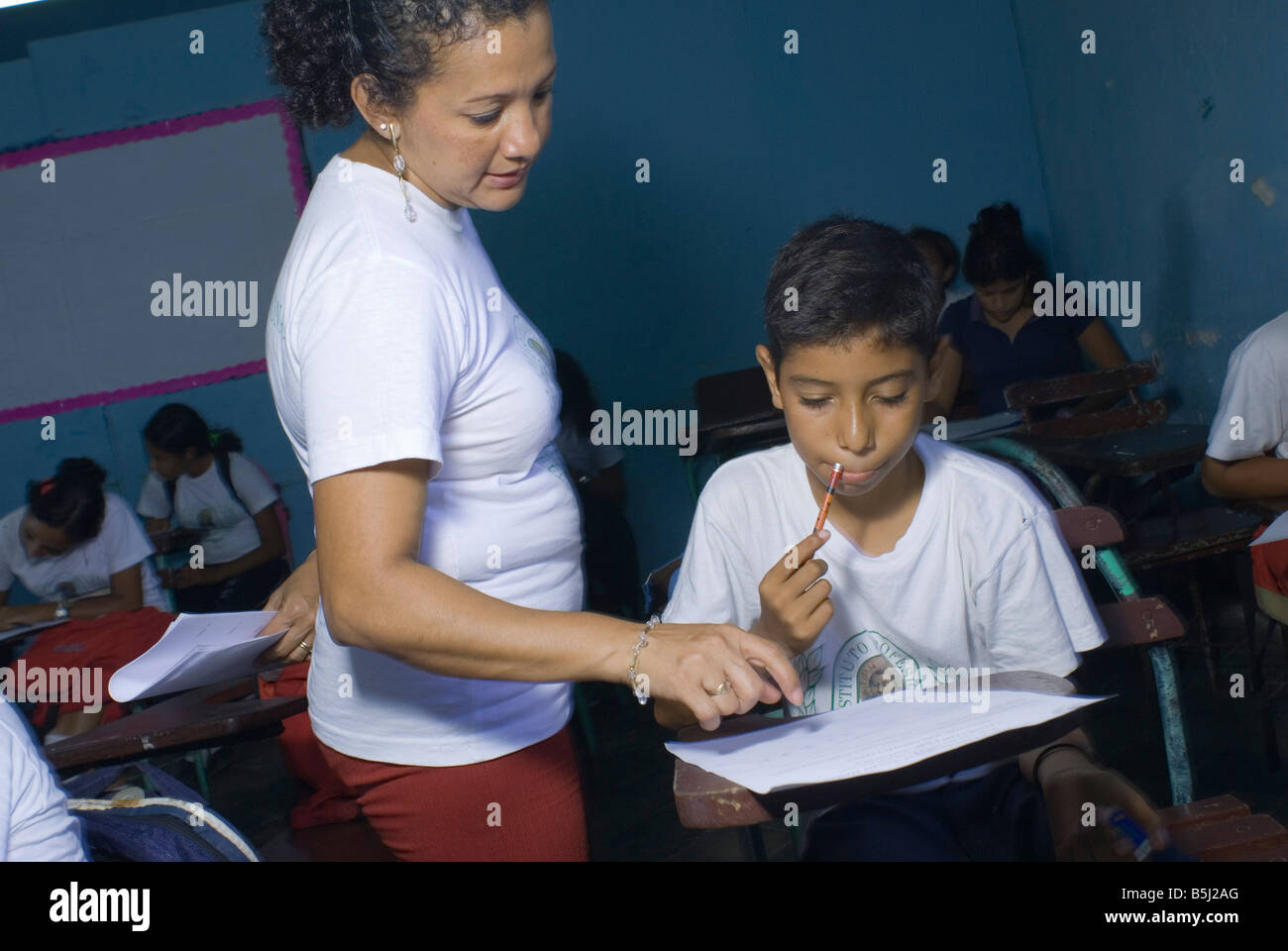 Nicaragua school uniform hi-res stock photography and images - Alamy