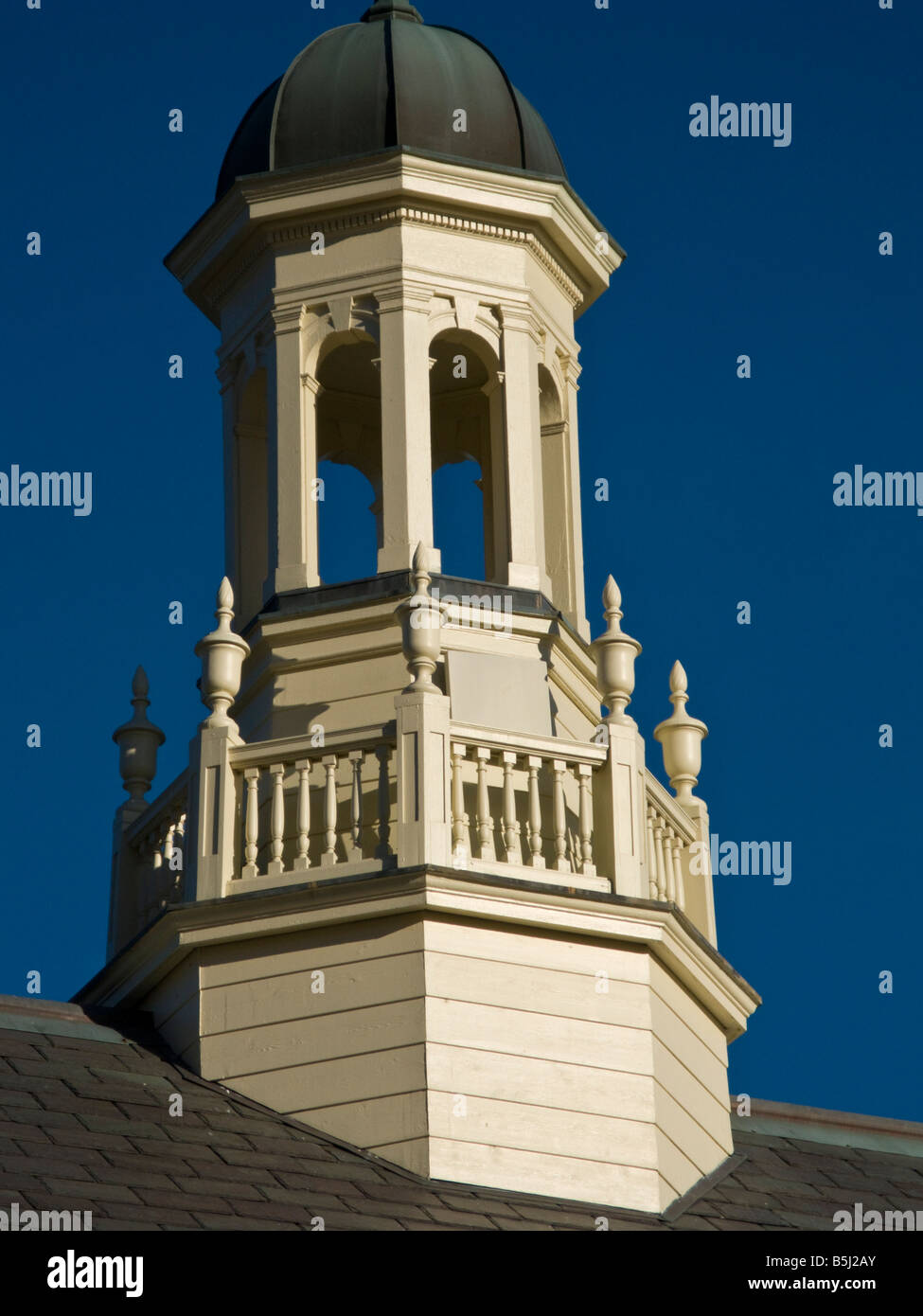 Camden Maine Public Library Stock Photo - Alamy