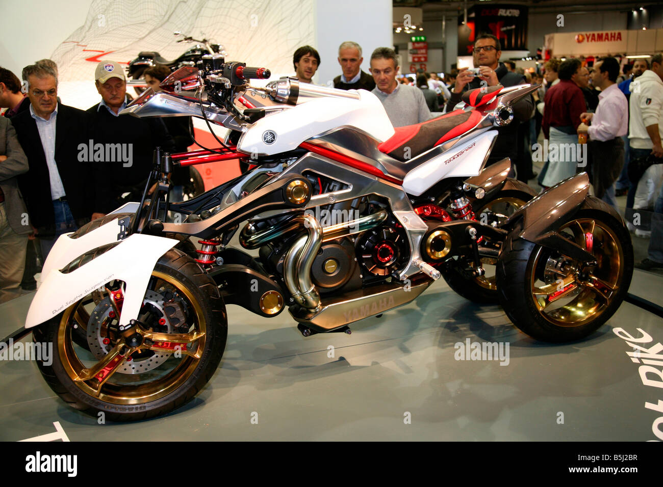Yamaha eicma 2008 hi-res stock photography and images - Alamy