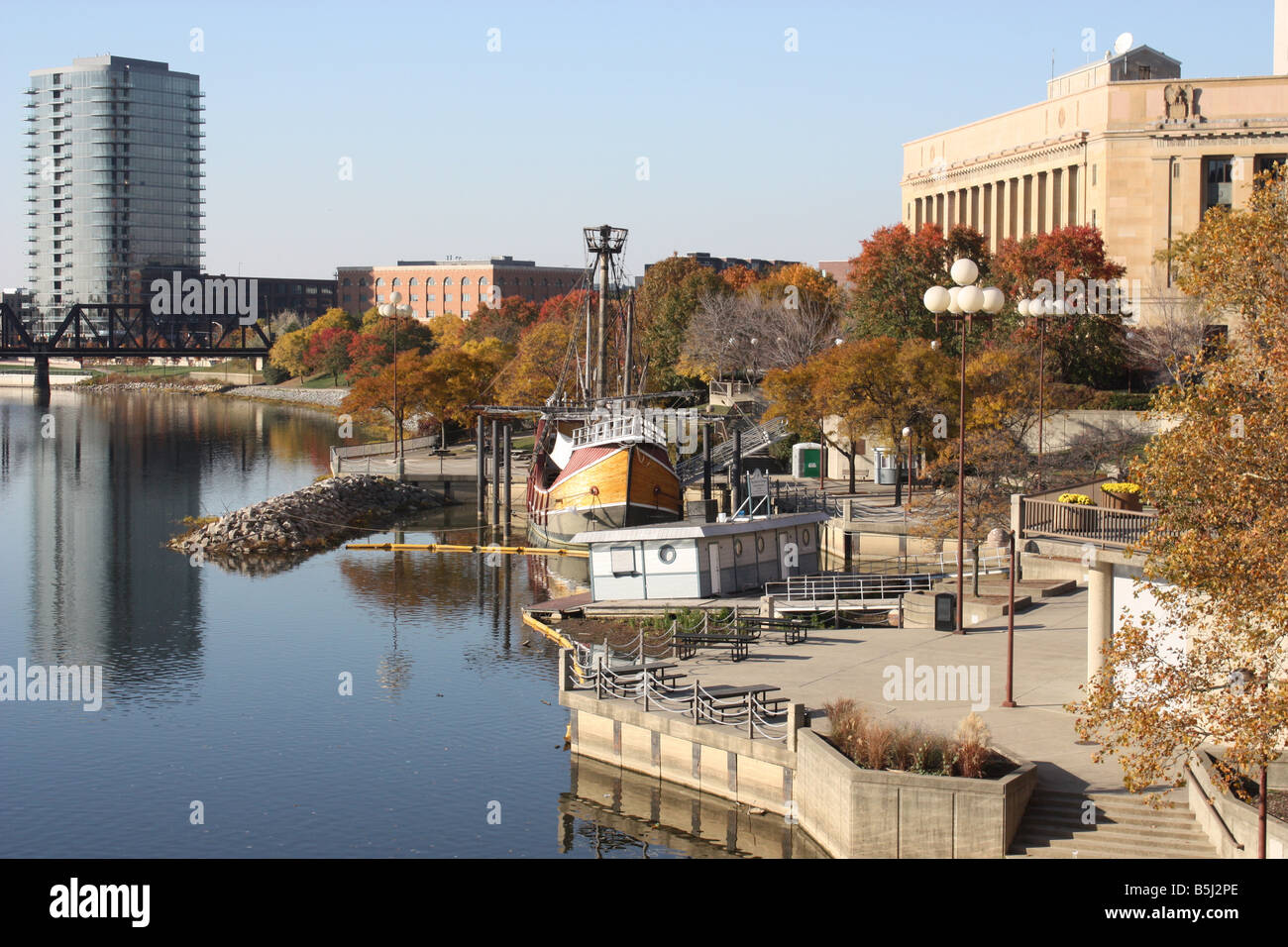 Columbus santa maria hi-res stock photography and images - Alamy