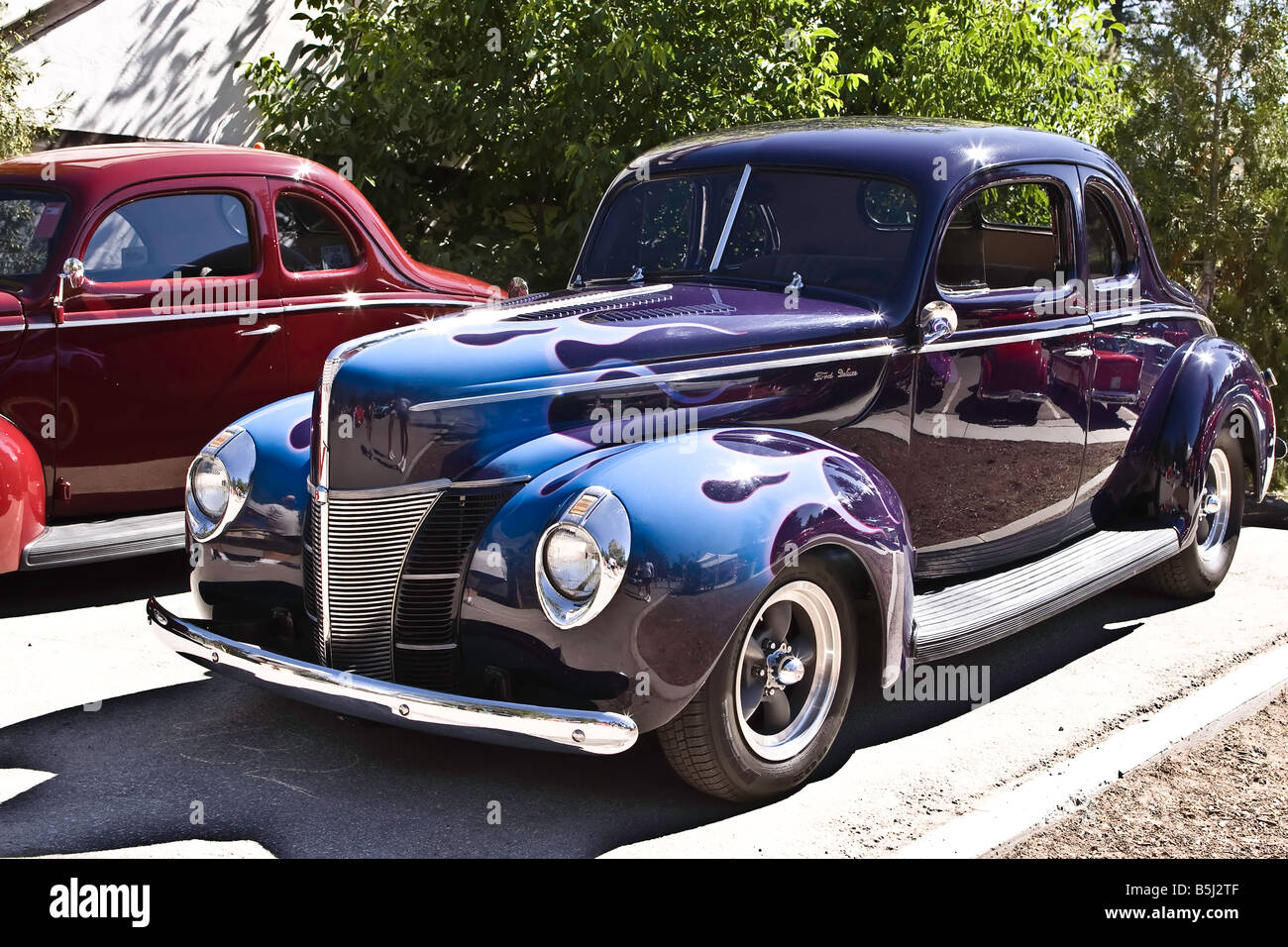 Purple Ford V8 Deluxe two door coupe Stock Photo - Alamy