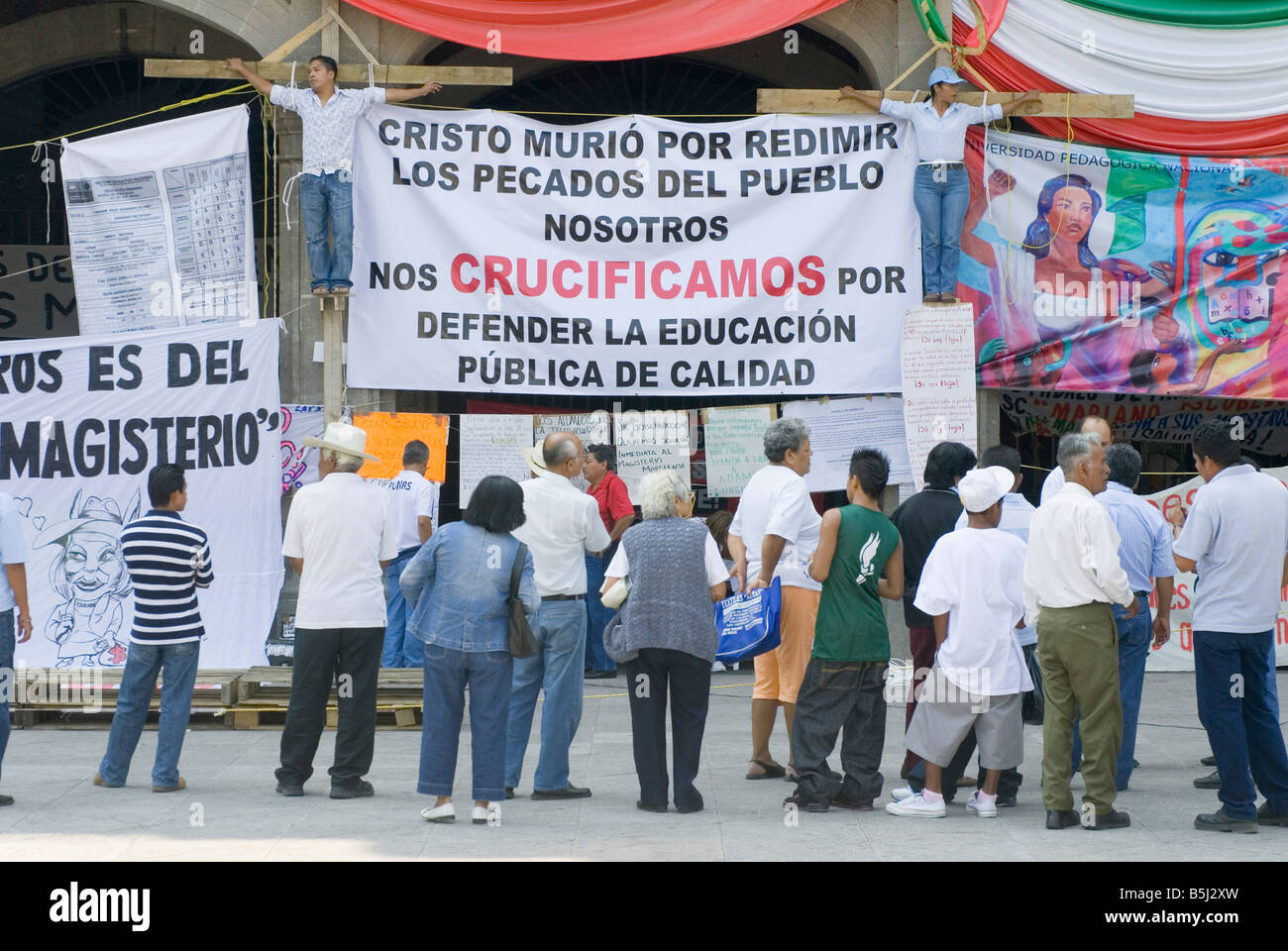 Mexican teachers on strike to protest government reforms Stock Photo ...