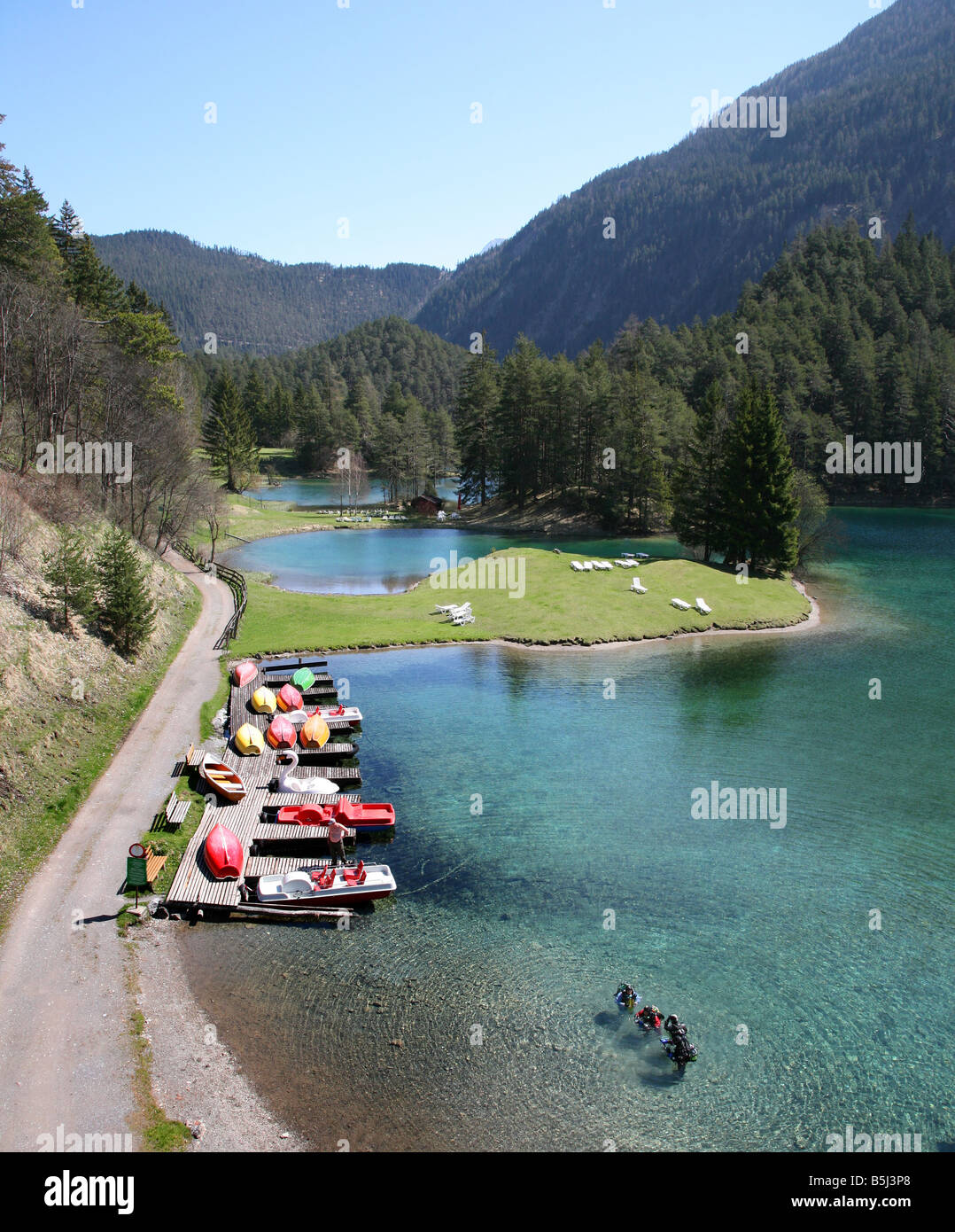 Fern pass lakes hi-res stock photography and images - Alamy